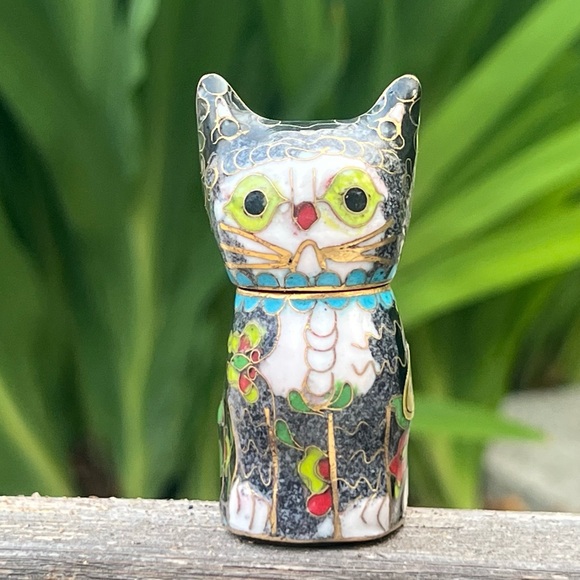 Accents | Vintage Cloisonne Cat Figurine Trinket Box | Poshmark